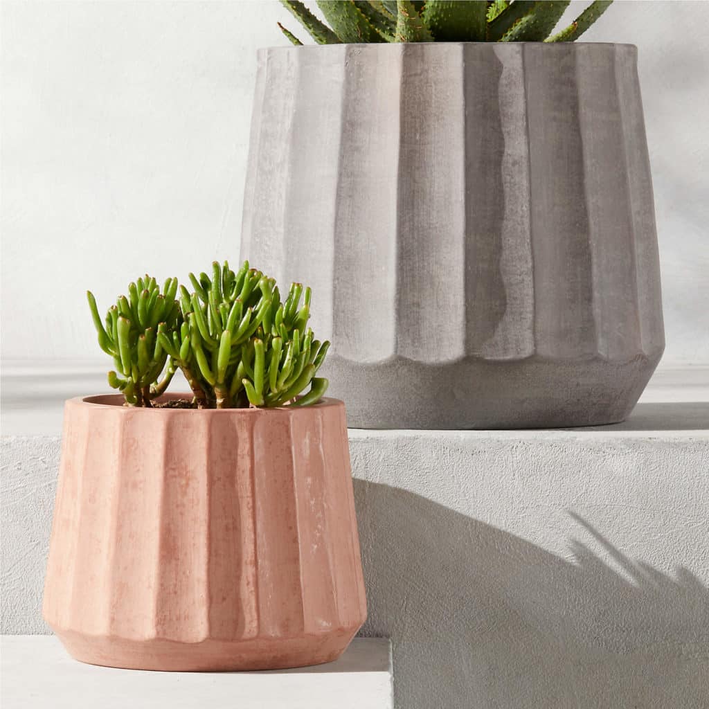 10 Classic Terracotta Pots for Houseplants You'll Love in 2022