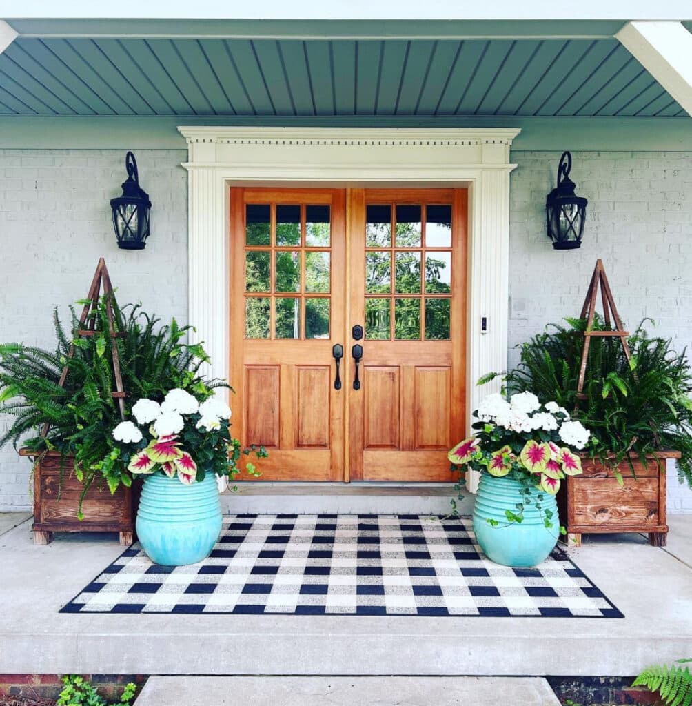 Front Porch Planter Displays: 20 Ideas To Brighten Your Entry